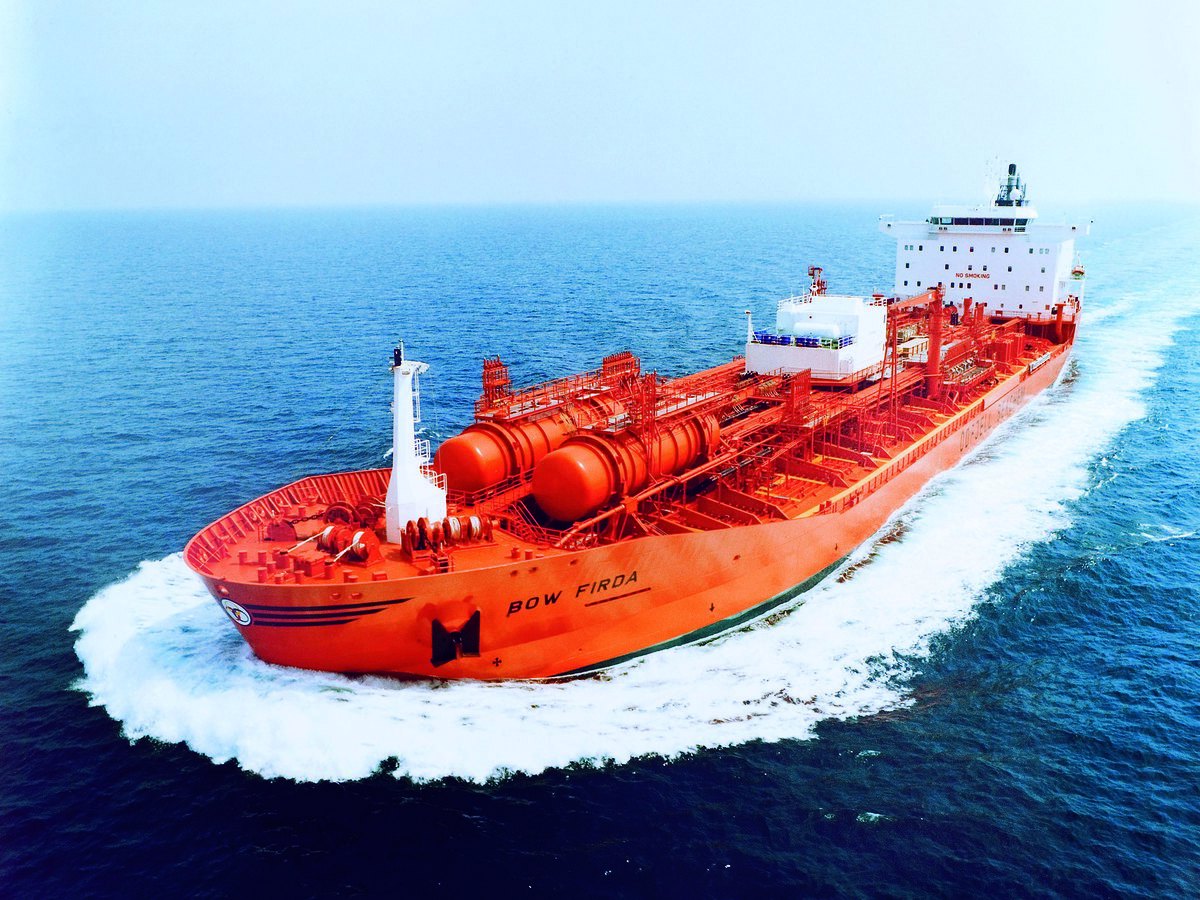 Norwegian trio will test solid oxide fuel cells for deep-sea shipping