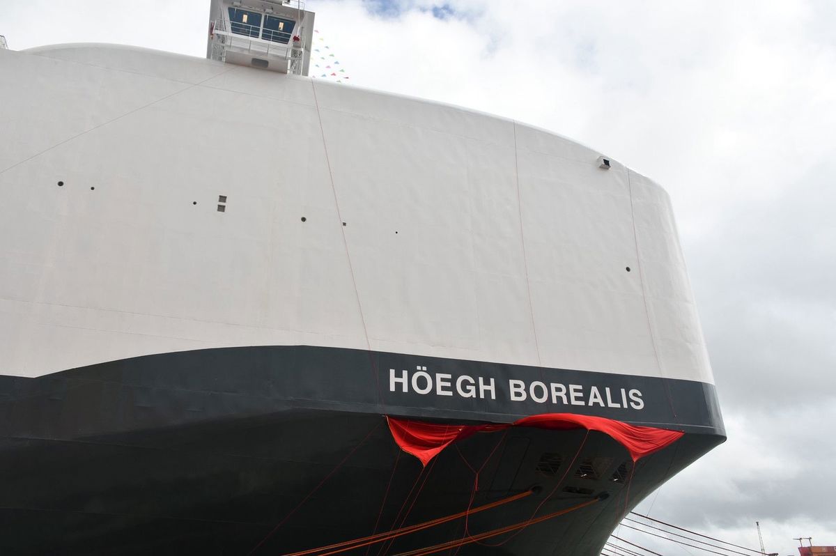 Höegh Autoliners takes delivery of second LNG dual-fuel PCTC