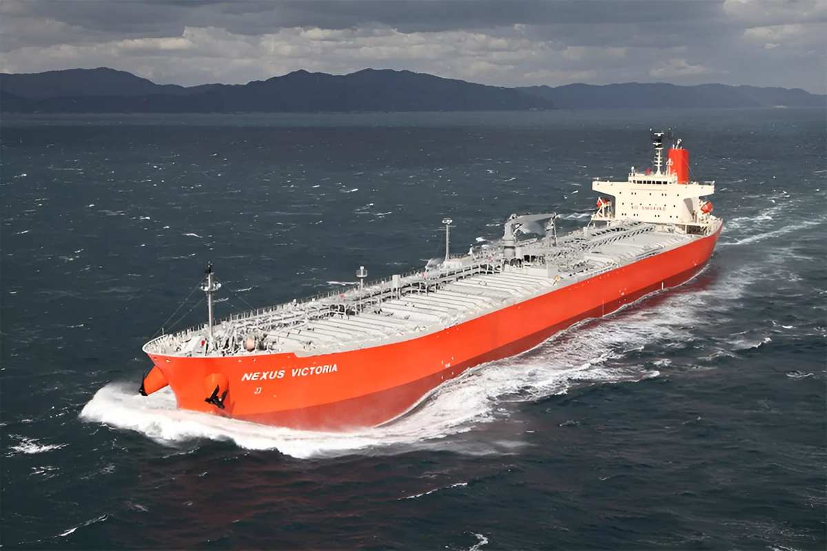 MOL to install carbon capture scrubber on its tanker