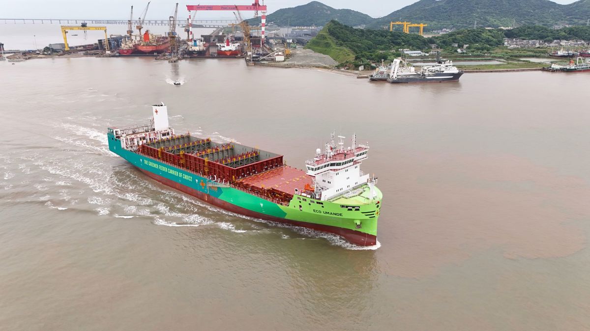 PaxOcean completes methanol dual-fuel engine retrofit for a container ship